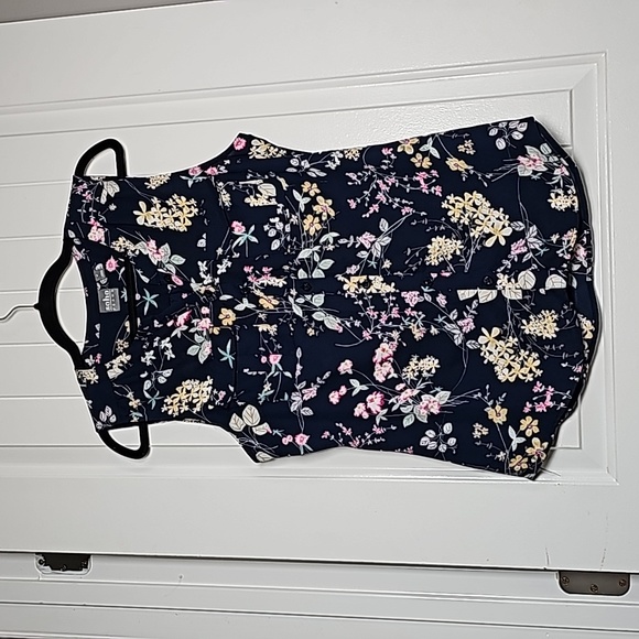 New York & Company | Tops | Vintage Nyco M Soho Blouse Navy Bluefloral ...